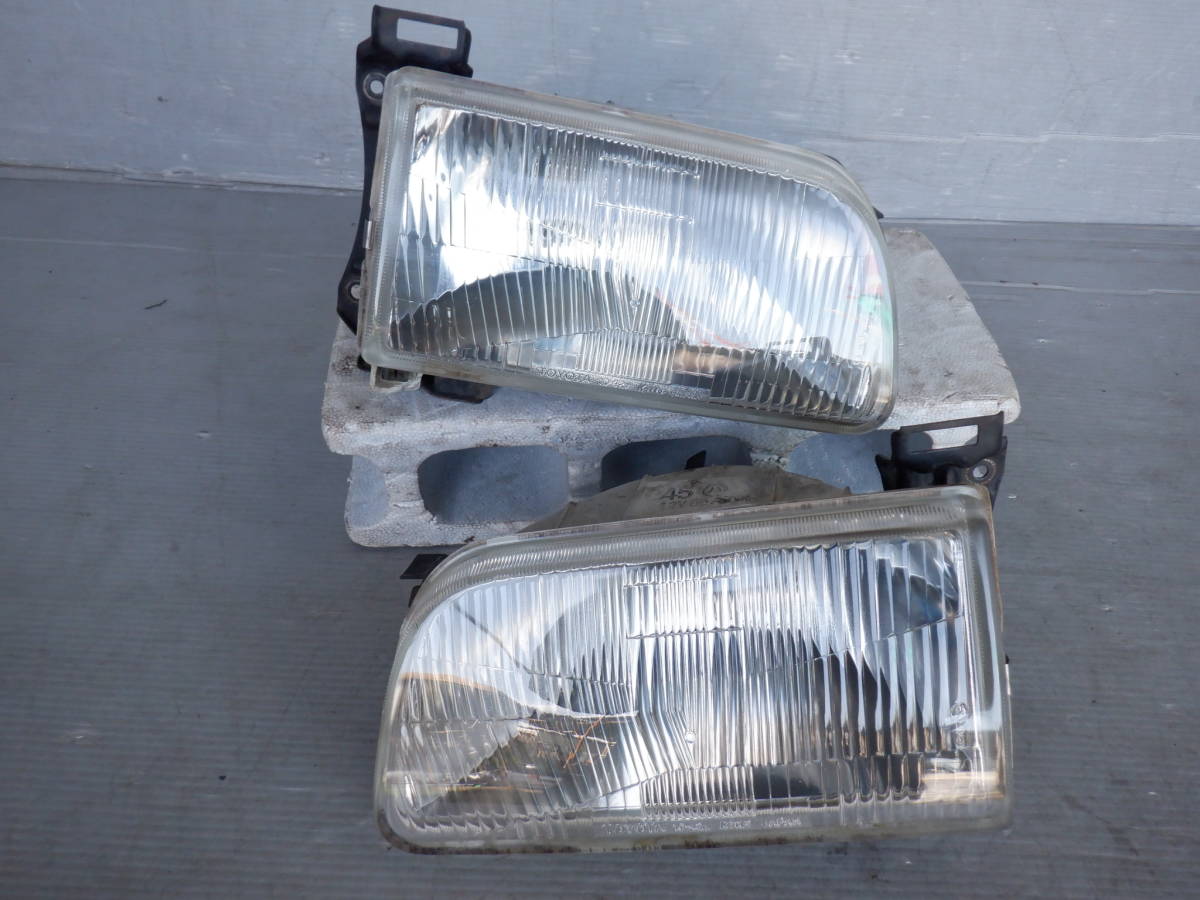 EP71 スターレット 3ドア DX ライト 左右 /16翌 E0107TA-4(ヘッドライト)｜売買されたオークション情報、yahooの商品情報をアーカイブ公開 - オークファン ...