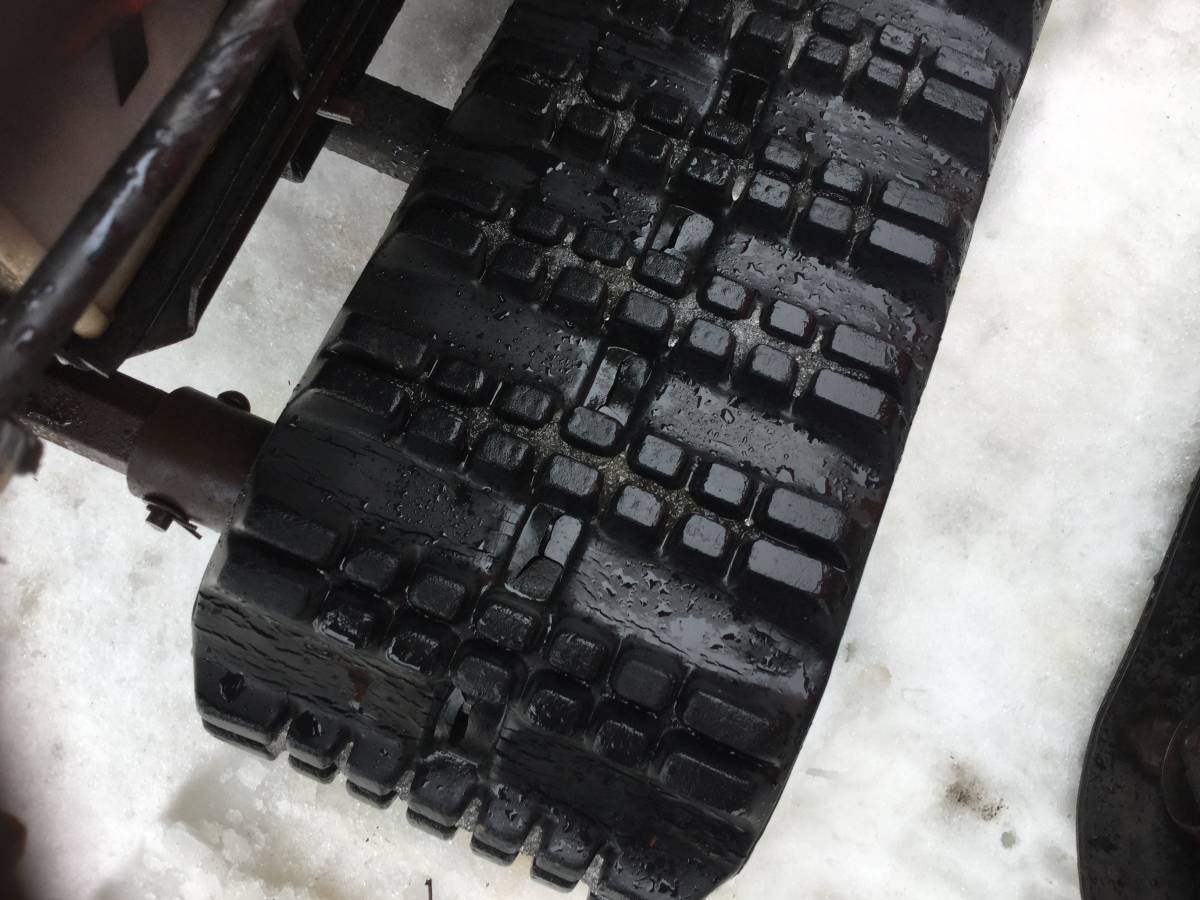 大型 除雪機 クボタ KSB-1300 実働品 ホンダ クボタ ヤンマー フジイ ワドー(除雪機)｜売買されたオークション情報、yahooの商品情報をアーカイブ公開 - オークファン ...