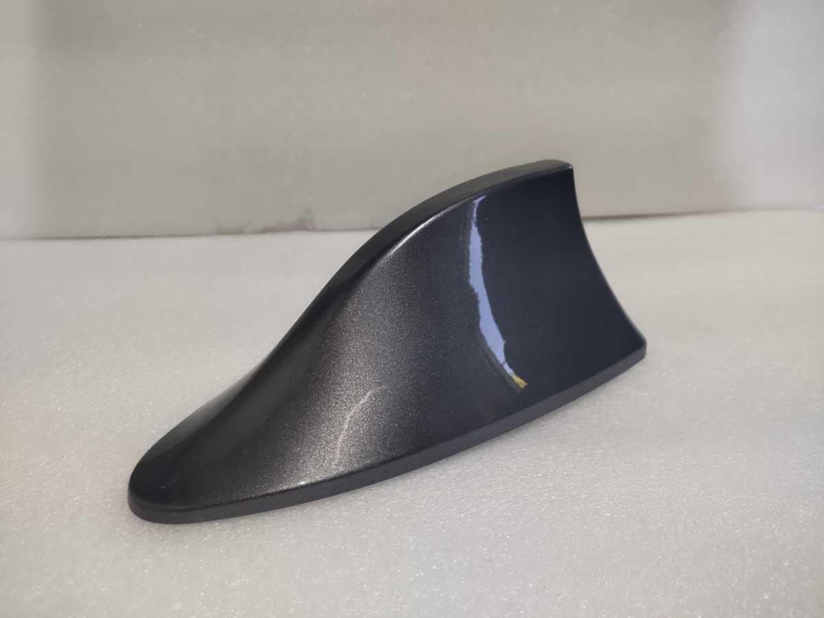 ご希望の純正色に塗装します/写真はホンダNH737MポリッシュドメタルM/ドルフィン/シャークアンテナ/N-BOX/ストリーム/インサイト ...