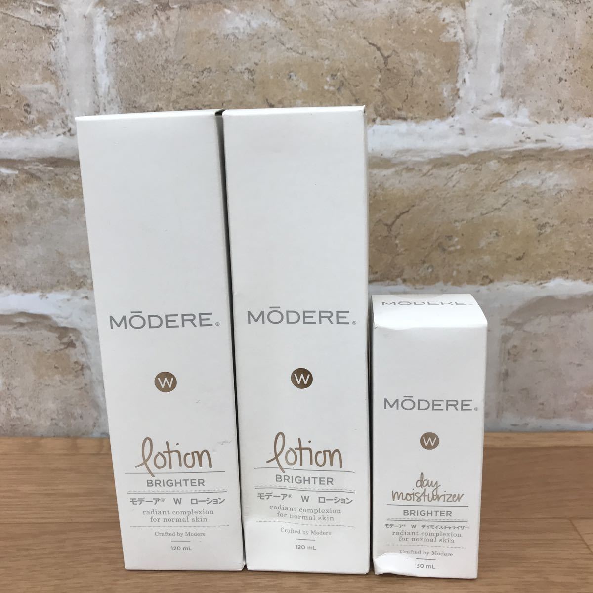 品 MODERE モデーア W ローションr 化粧水 120ml 2点/ モデーア W デイモイスチャライザー 乳液 30ml KW19B D1(その他)｜売買されたオークション情報 ...