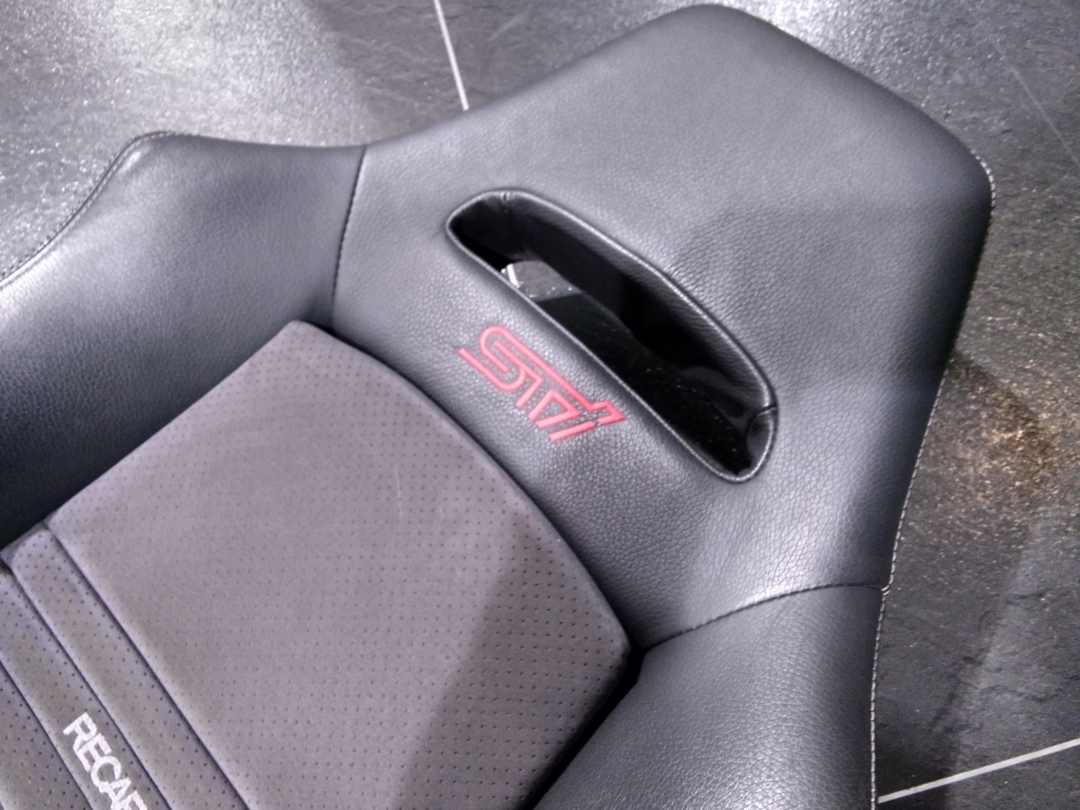 【GTNET大阪店】インプレッサWRX sti GRB/GRF型 運転席用 純正OP RECAROシート STIロゴ付き｜シート