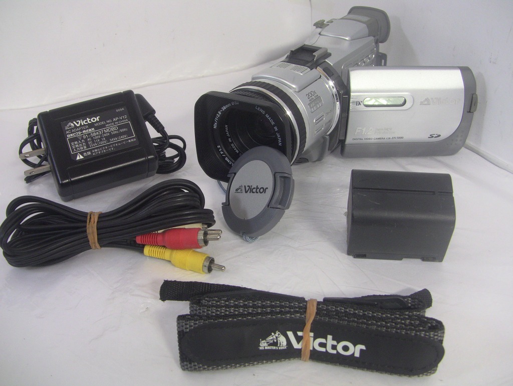 ダビングに み 再生OK 録画OK Victor MiniDVビデオカメラ GR-DV5000＋付属品6点/521(ビクター)｜売買されたオークション情報、yahooの商品情報をアーカイブ公開 ...