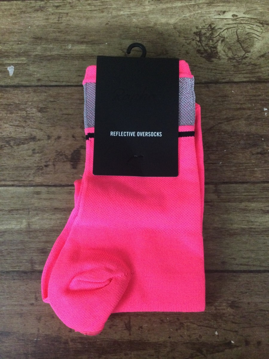 FA127 ラファ Rapha リフレクティブ オーバーソックス REFLECTIVE OVERSOCKS シューズカバー M ピンク(ソックス)｜売買されたオークション情報、yahooの商品 ...
